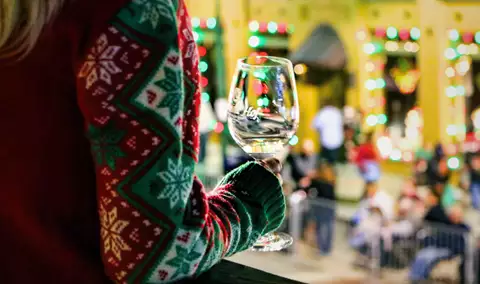 Attend Grapevine Christmas Parade Watch Party by registering on CellarPass